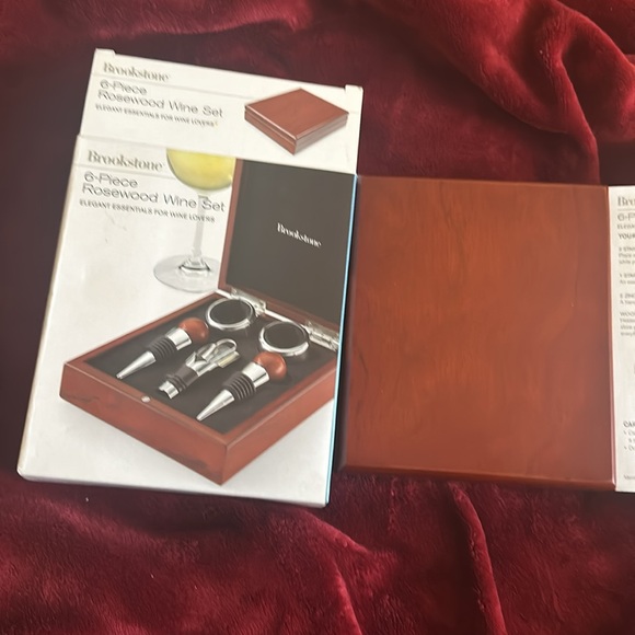 Brookstone | Dining | New Elegant Brookstone 6 Piece Wine Set | Poshmark